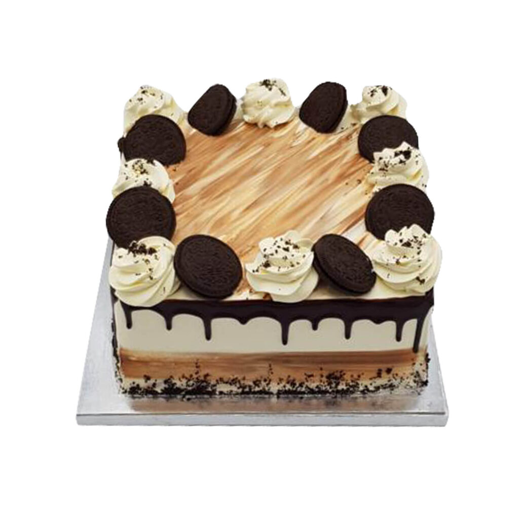 Square Oreo Dripping Cake – Cakes & Bakes